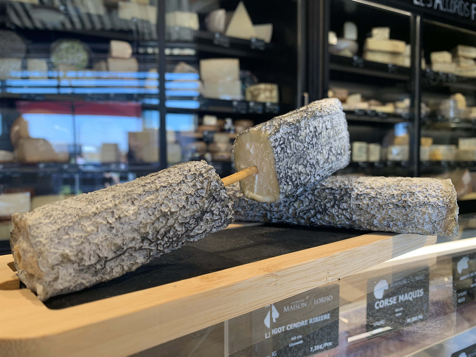 Le fromage Sainte-Maure de Touraine | Fromagerie en ligne